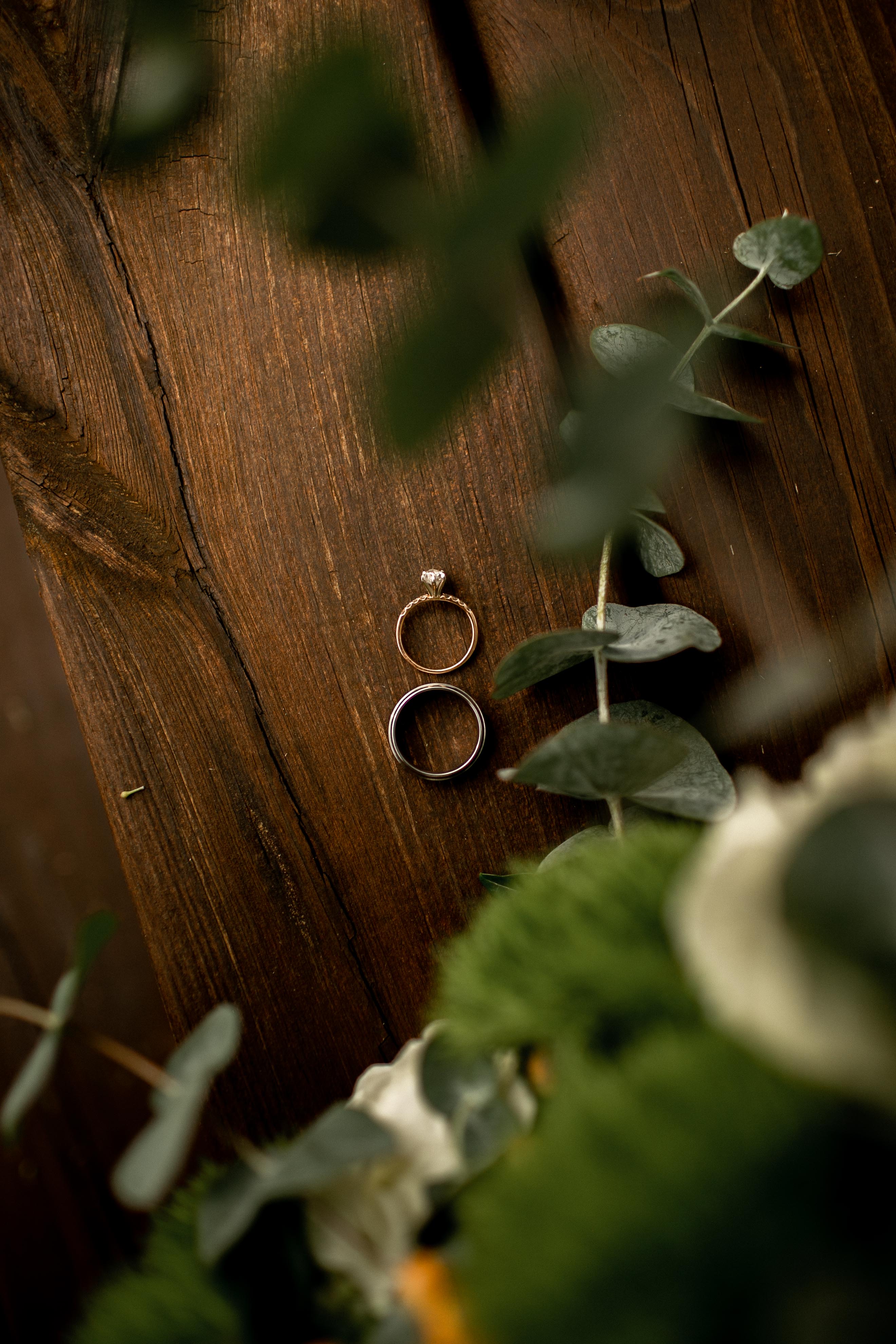 Jake + Kenzie | Intimate Backyard Wedding - lephotodesign.com