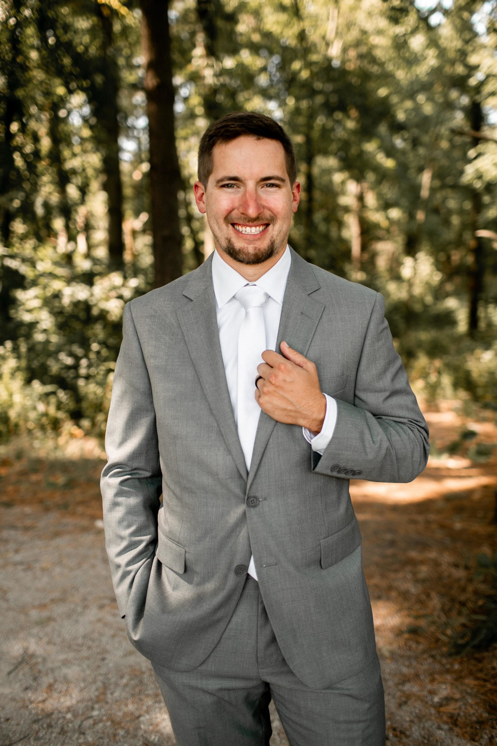 Mason + Mikayla | Jester Park Lodge Wedding - lephotodesign.com