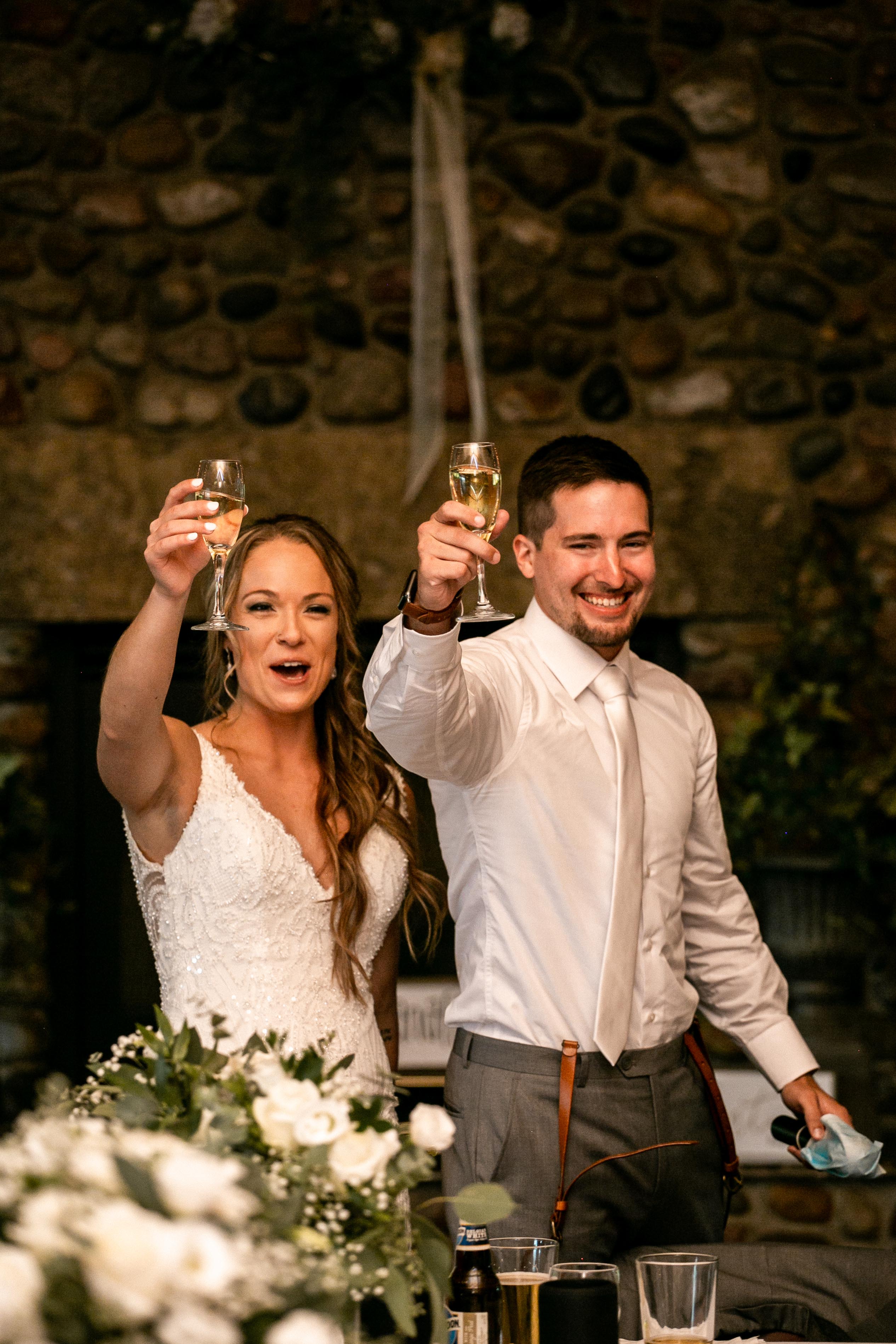 Mason + Mikayla | Jester Park Lodge Wedding - lephotodesign.com