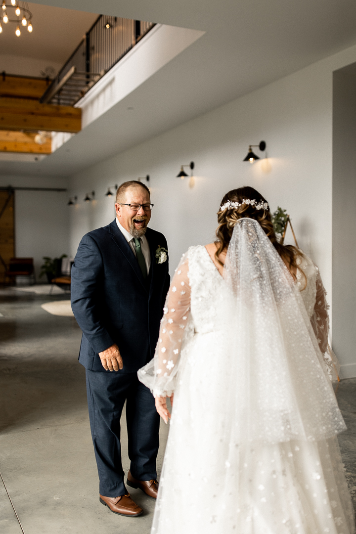 Little Lights on the Lane Wedding | John + Renee - lephotodesign.com